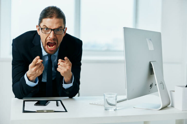 Overworked? Strategies to Realign Work and Home Life – Africa Nova News