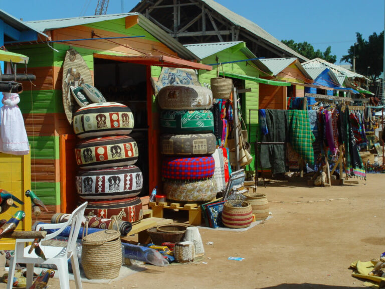 Zimbabwe’s Midnight Market – Africa Nova News